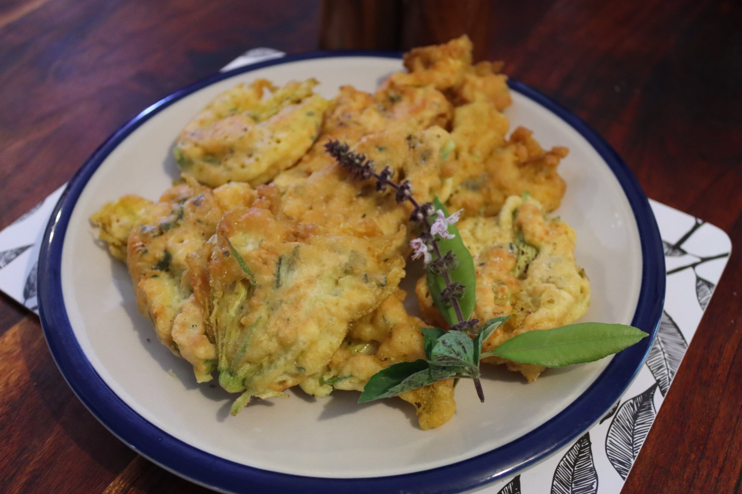 Cooking with Lemon Myrtle – Jane Grows Garden Rooms